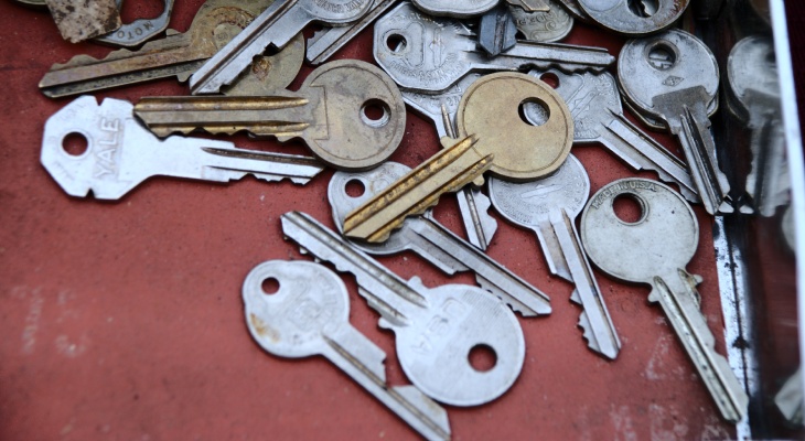 Using multiple SSH keys for Github and Github enterprise · Jeroen Mols Using multiple SSH keys for Github and Github enterprise · Jeroen Mols